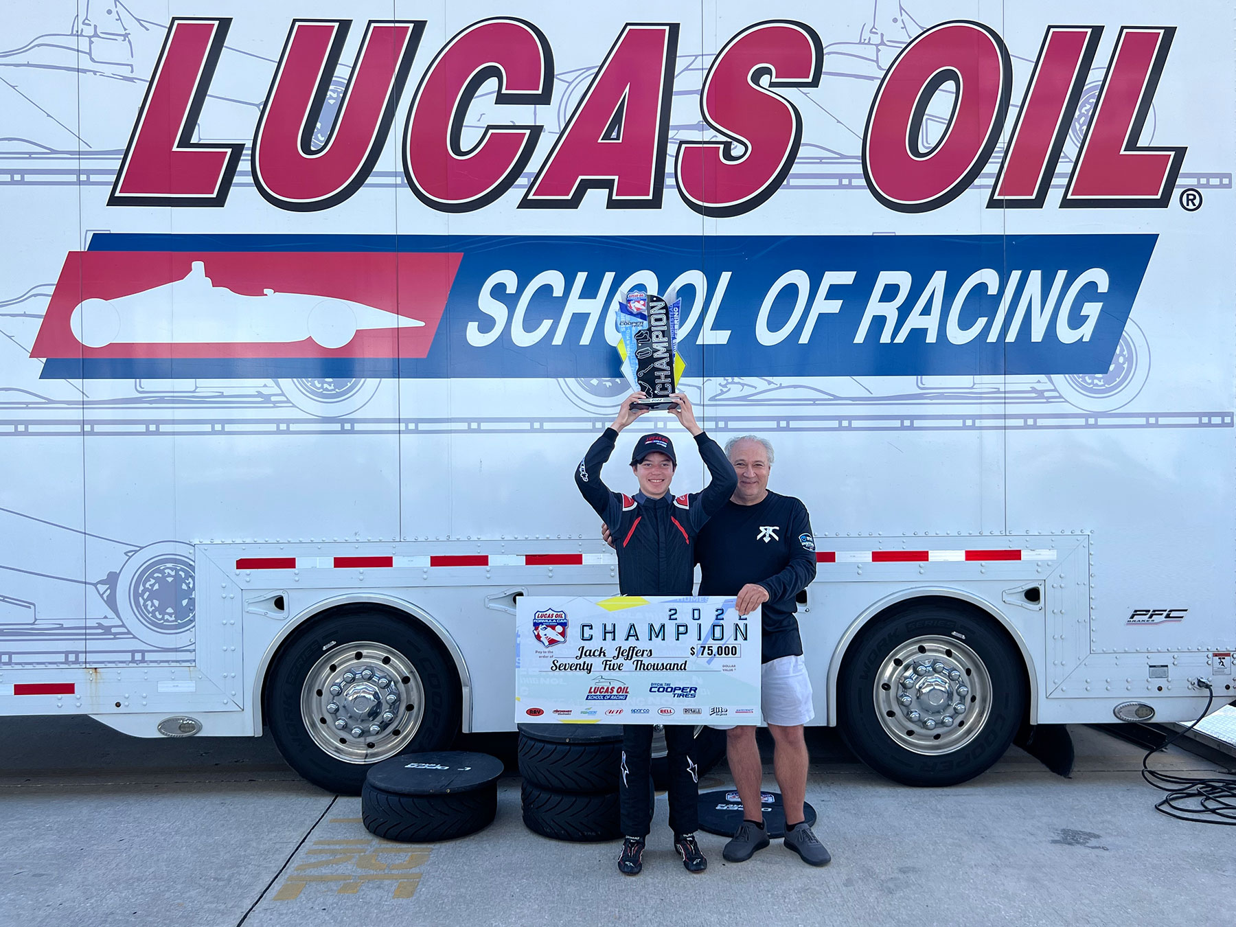 Jack Jeffers Wins Championship - Lucas Oil School of Racing